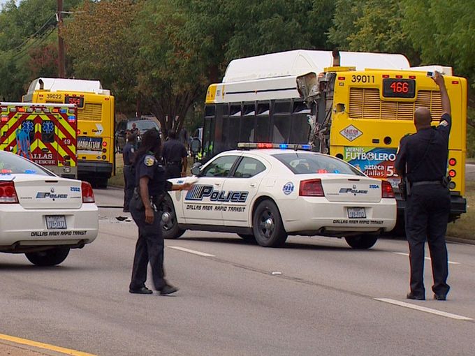 10 Injured in Dallas TX DART Bus Accident Sunday Morning